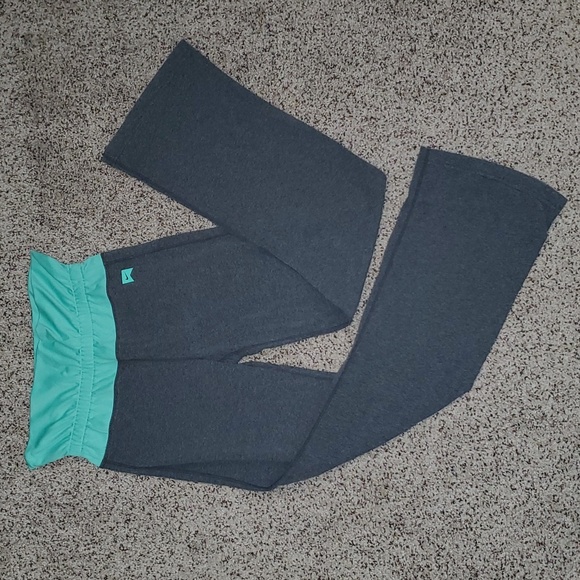 Nike | Bottoms | Nwot Nike Fold Over Waist Athletic Yoga Pants | Poshmark